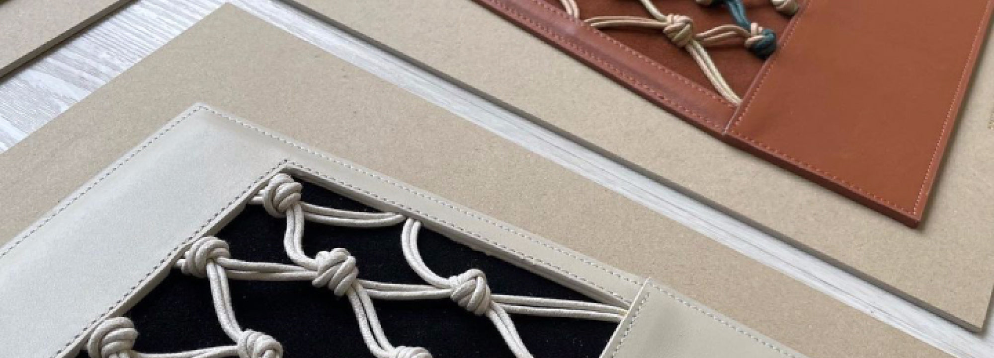 Benjamin Bag(Black) – Pipatchara